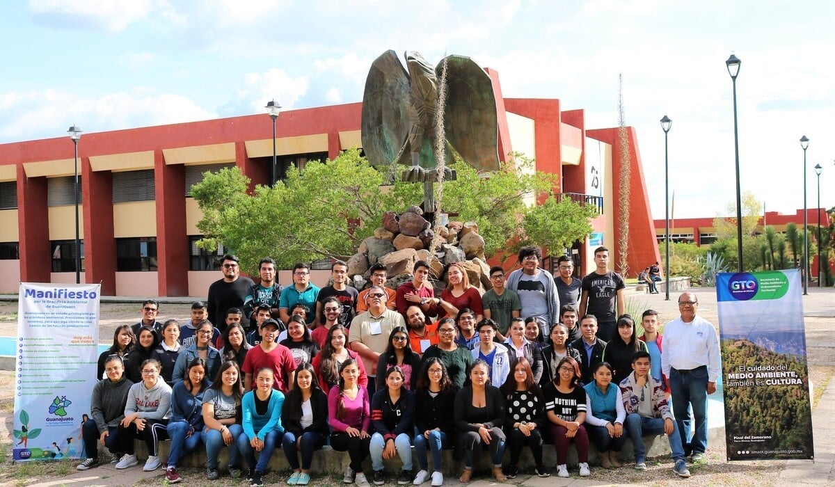 Te decimos cómo sacar tu ficha de admisión para la UTNG - Pulso ...