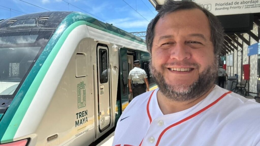 José Ramón López Beltrán responde a críticas por sus vacaciones en Cancún: ‘No soy funcionario ...